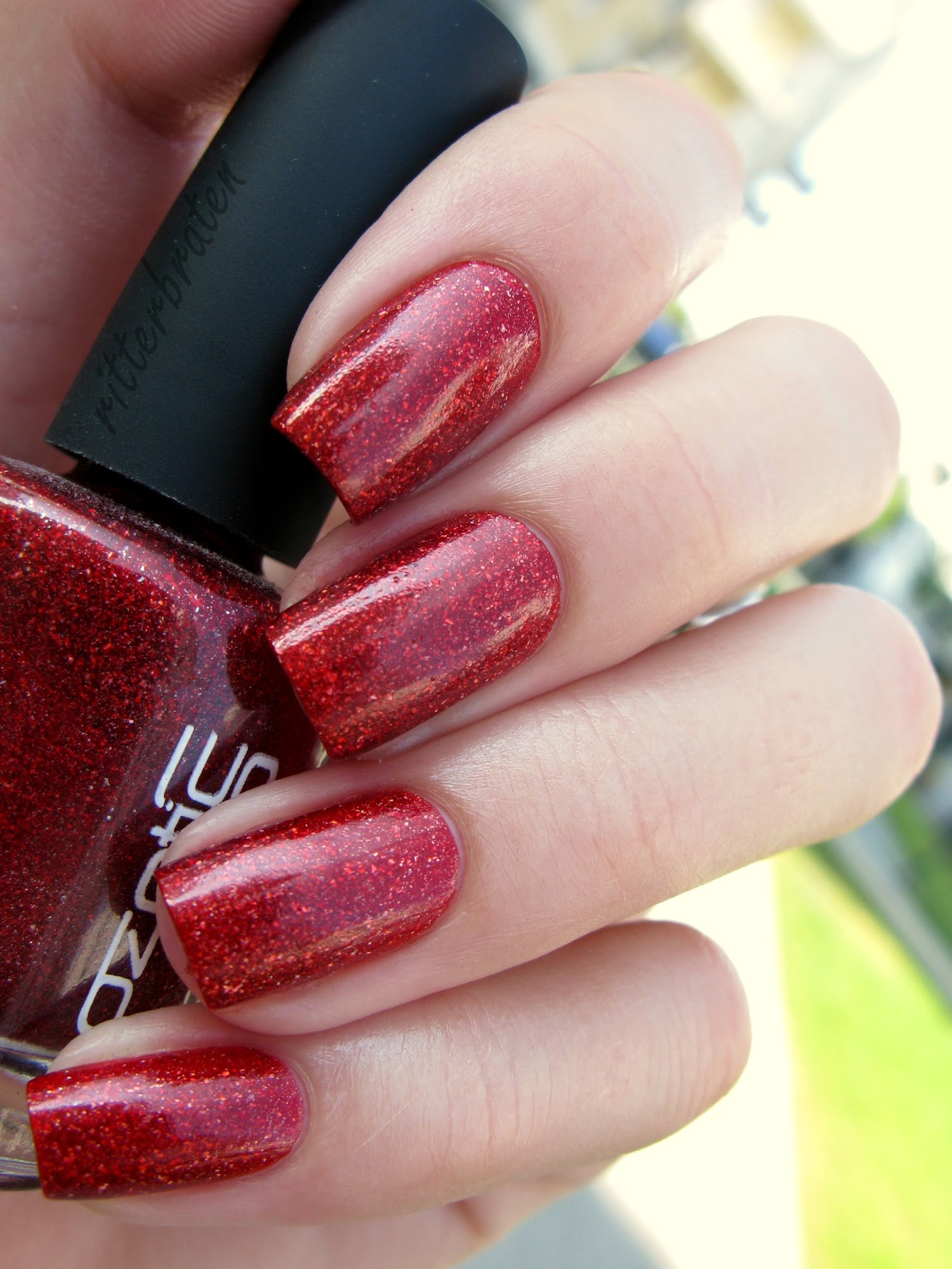 Das Experiment: Red Holo Perfection