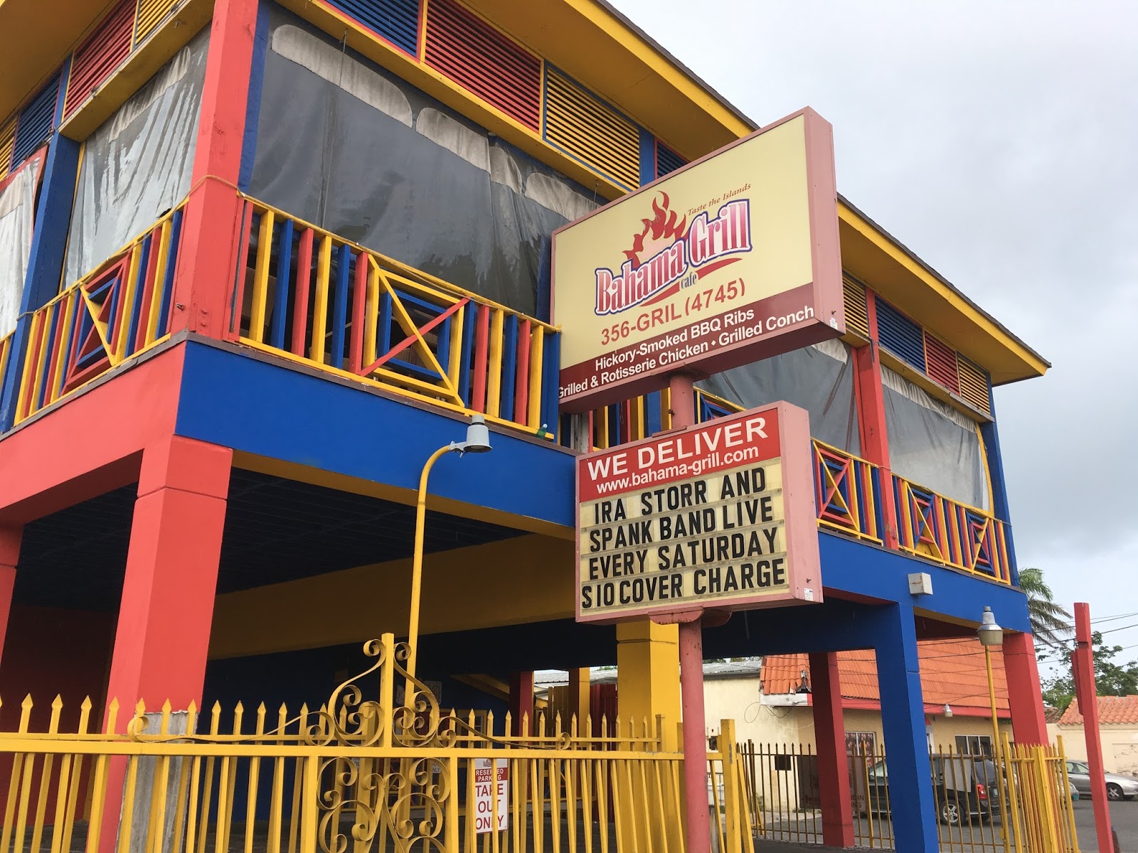 The Barbecue Fiend Bahama Grill Cafe Nassau Bahamas