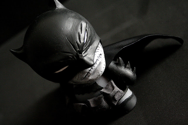 Batman Munny by Chakal Tois ~ Tenacious.Ninja - Art Toy Blog