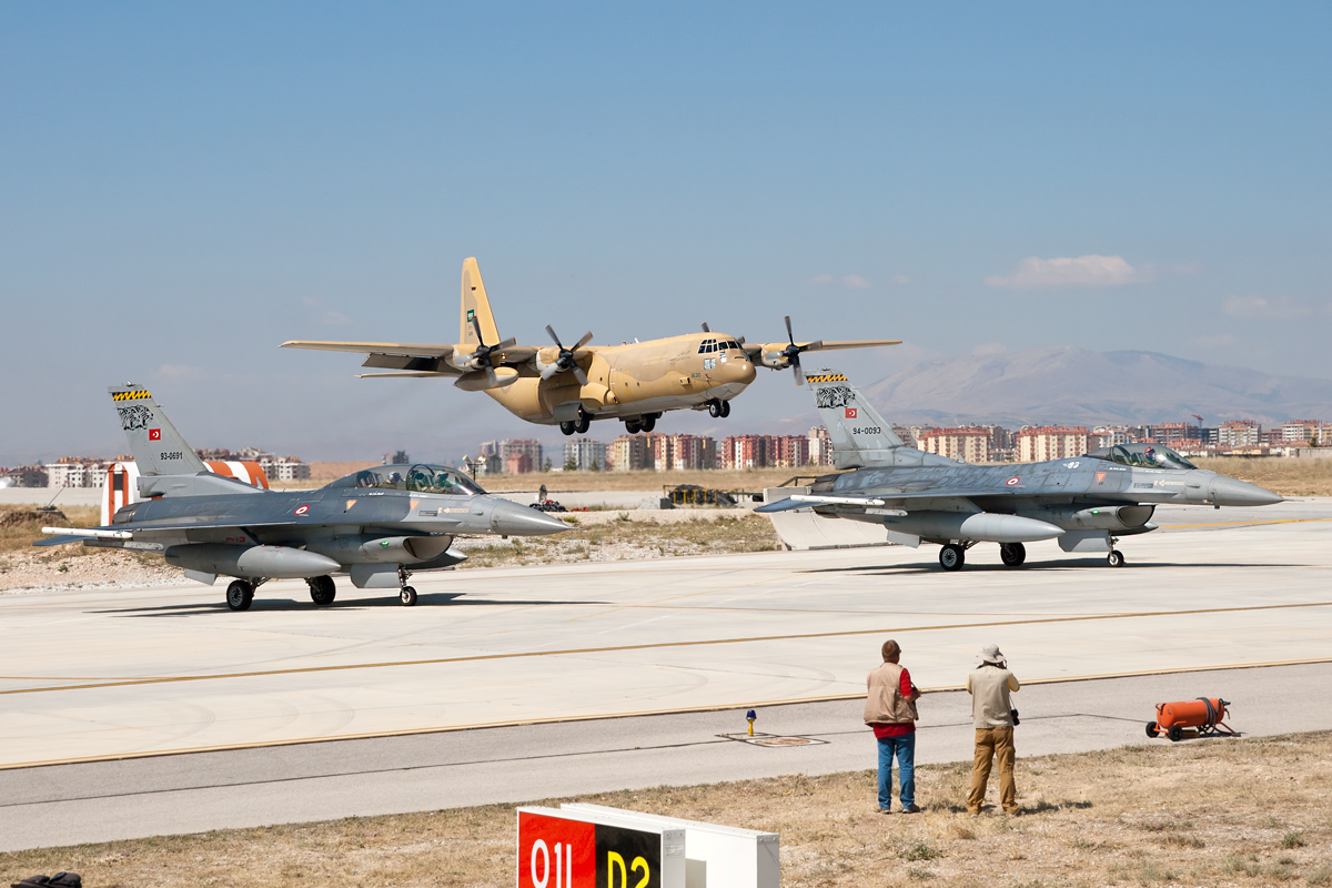 LTBASPOTTER | Aviation Photography: My photo is Top 5 week at ...