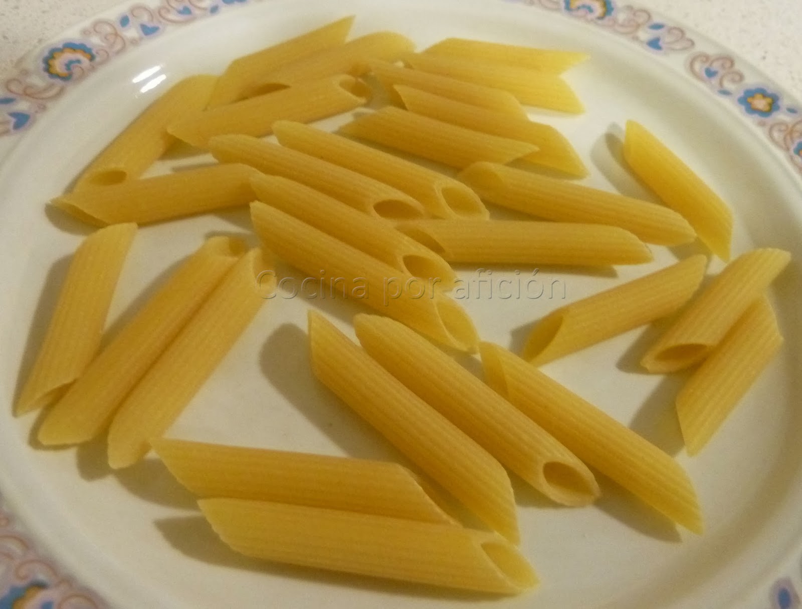 Cocina por afición: Penne ziti rigate con salsa putanesca