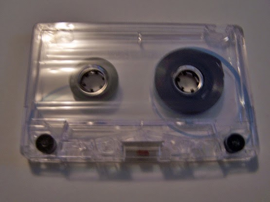 Raised by Gypsies ::: CASSETTE REVIEW: Elizabethan Collar “Elizabethan ...