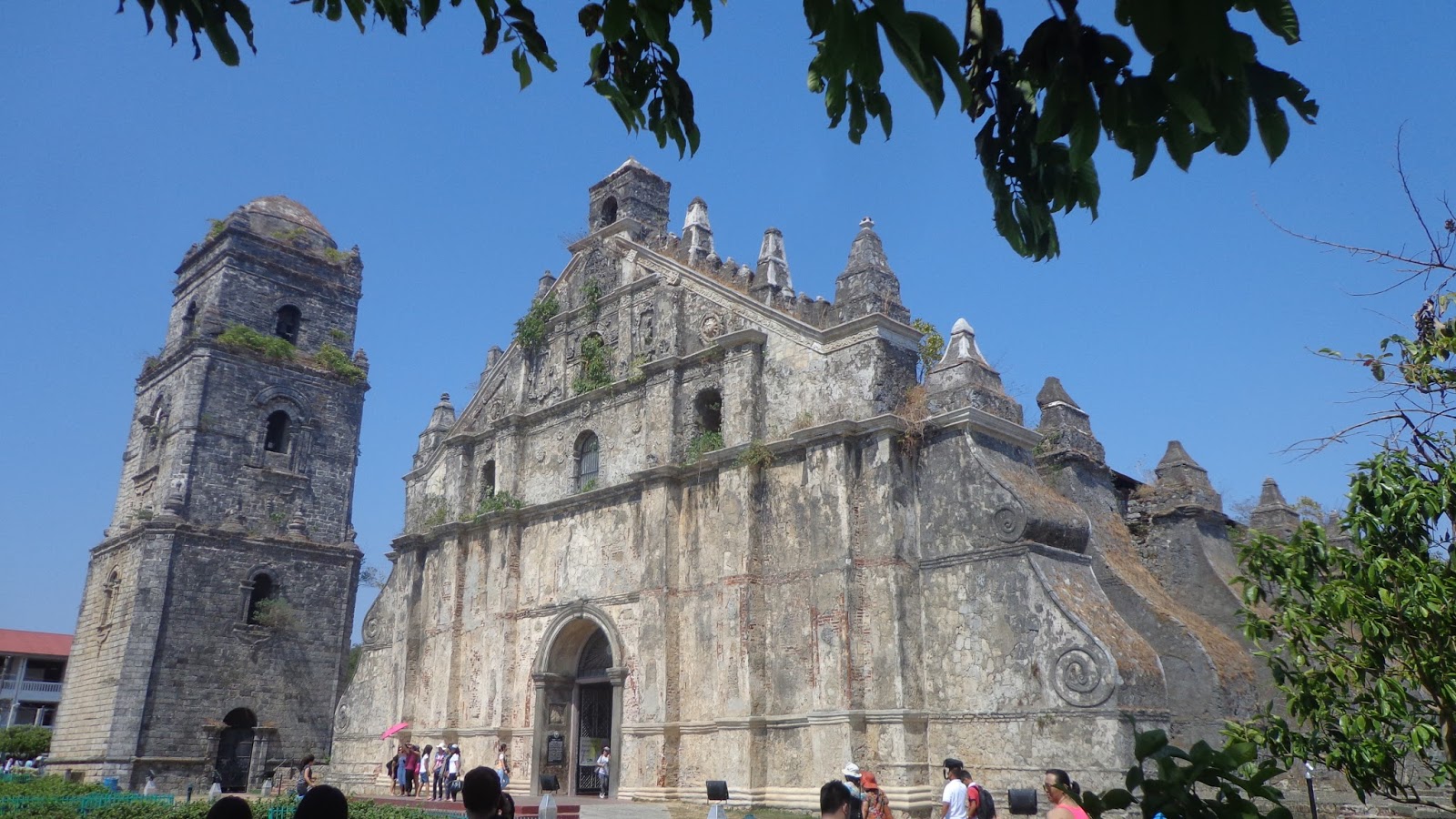 Lakbay Norte: Paoay Church in Ilocos - The Wandering Juan