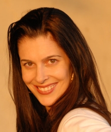 Quick Book Reviews: “Rebel Queen” by Michelle Moran – A Queen's Duty