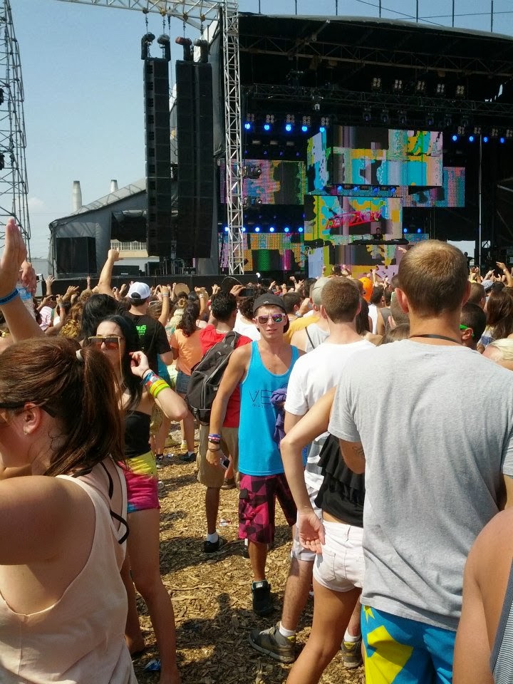 EDM. Music Fests. Awesome outfits.: Veld 2012 - Year ONE