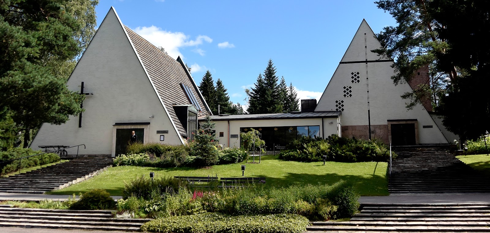 Kramer Chapel at Concordia Seminary. Designed by Eero Saarinen. Located ...