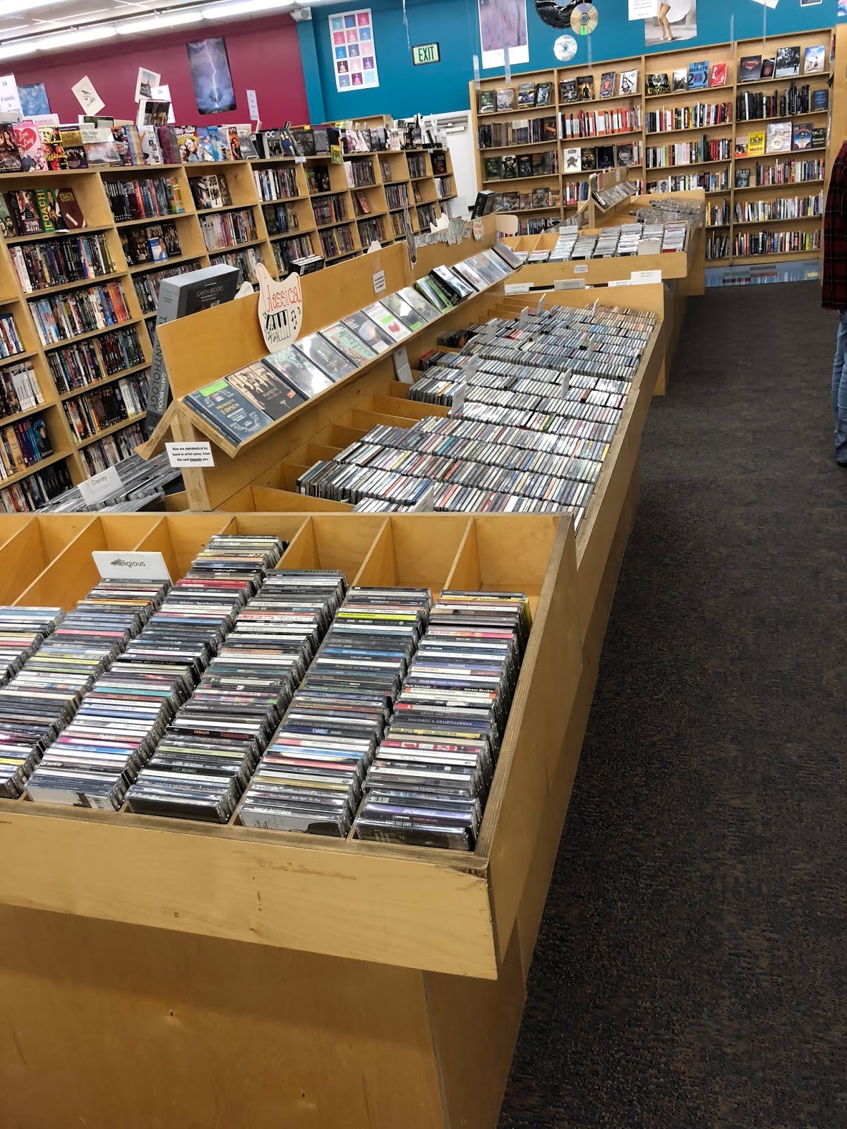 The Indie Bob Spot: Title Wave Books - Anchorage, AK