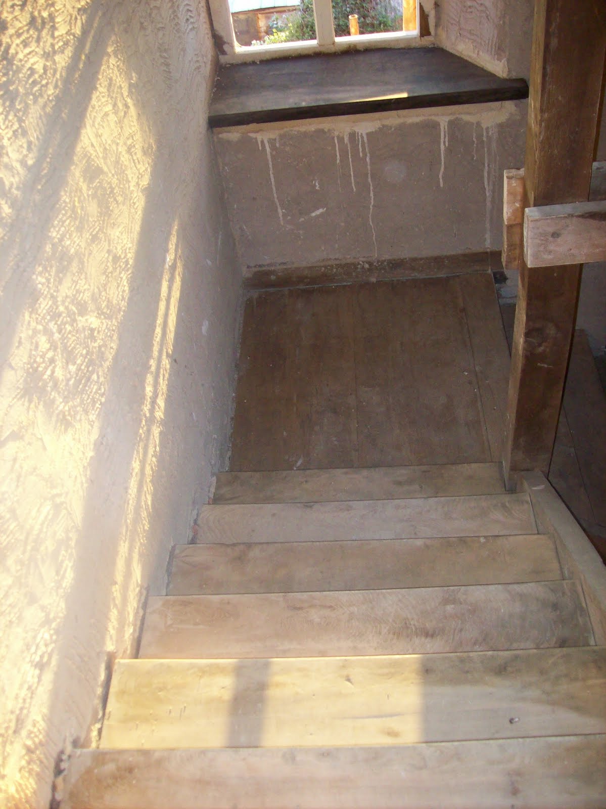 A GHOST HUNTERS DIARY: HANKELOW HALL