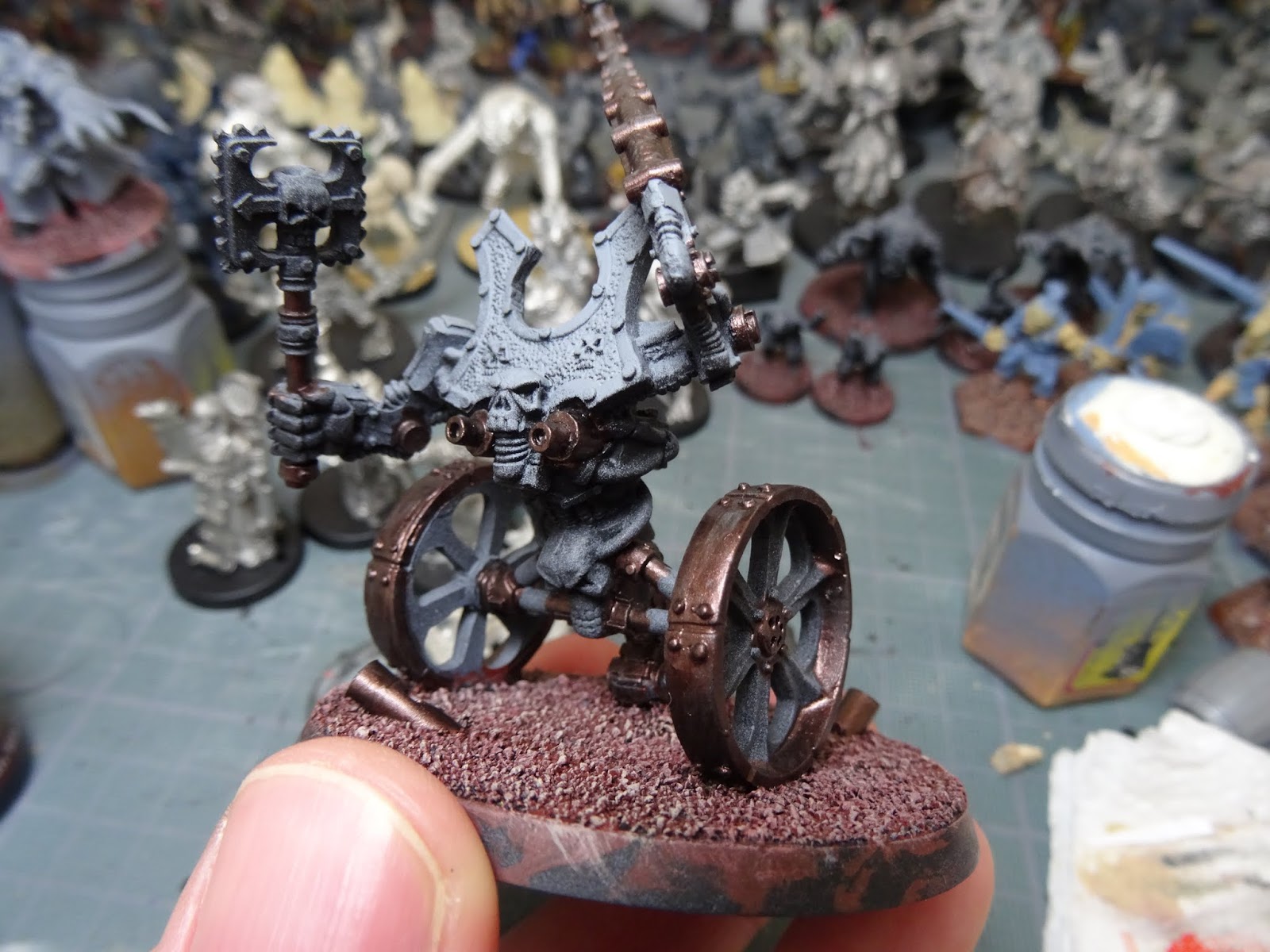 LEADPLAGUE: Khorne Blood Slaughterer and a little rust tutorial