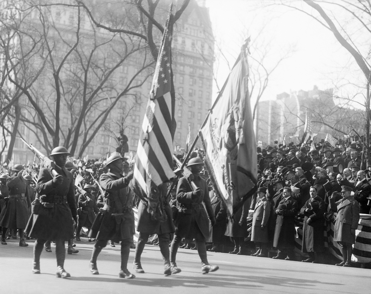 The Harlem Hellfighters – Vintage Photographs of The African-American ...