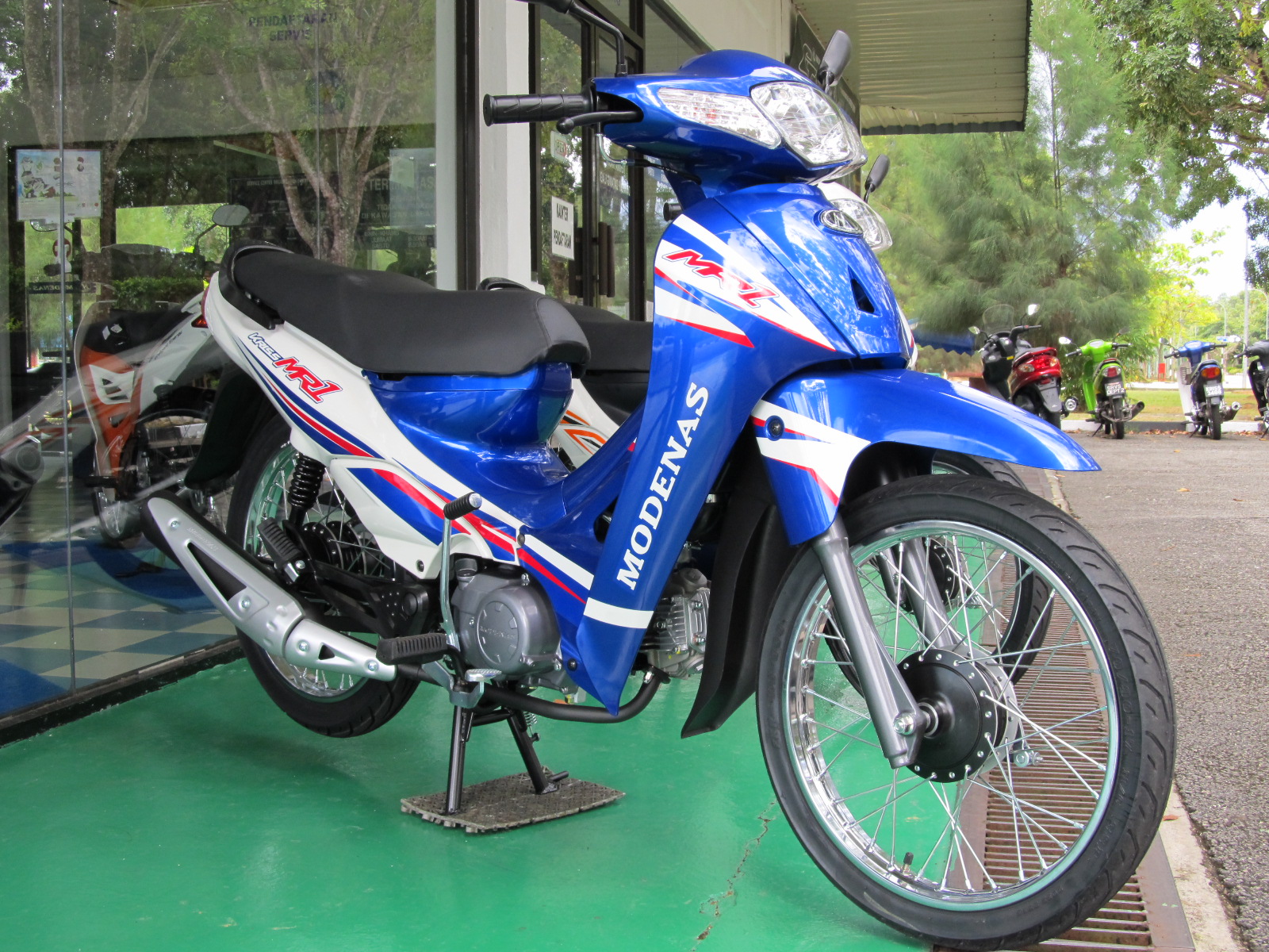 MODENAS MR1 - MODENASWORLD