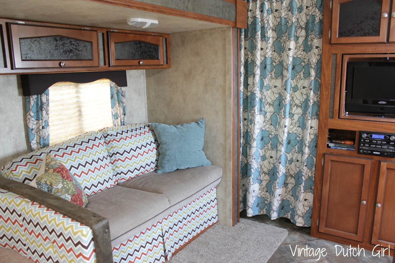 Vintage Dutch Girl: Travel Trailer Makeover, Part 8: Master Bedroom and ...