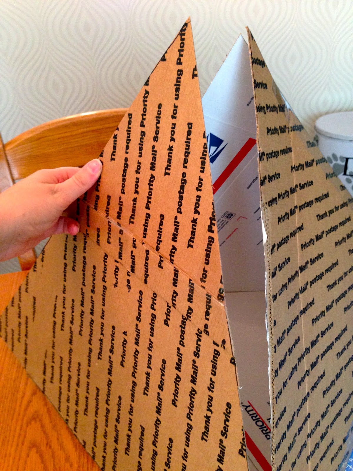 Decorella: Make your Own Pinata