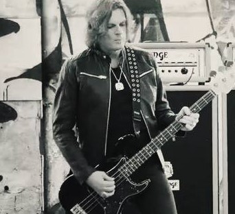 dedicatedtoeurope: John Leven Walks The Earth