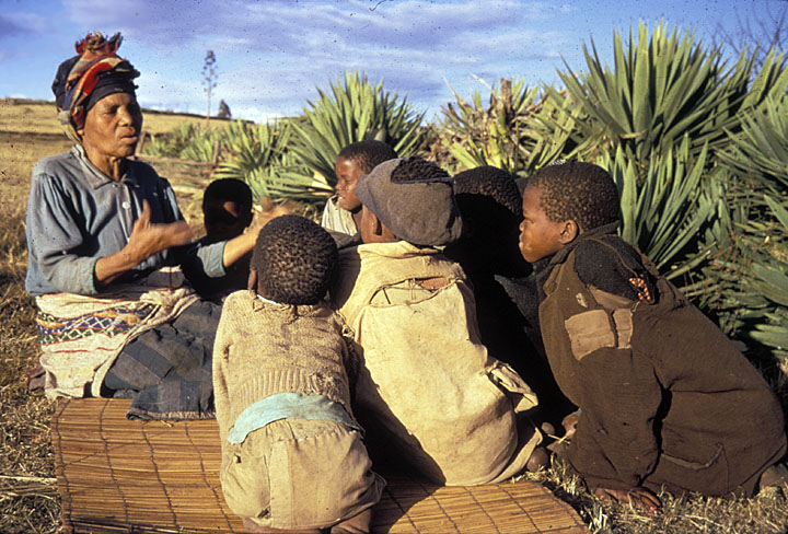 Lelaludens Blogspot: O MUNDO PRECISA DE MAIS GRIÔS!!