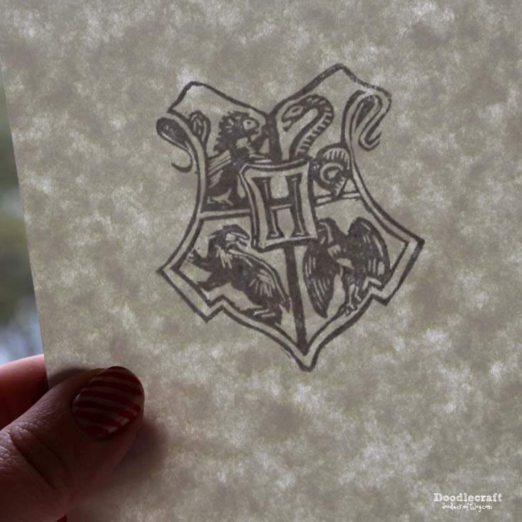 Hogwarts Crest Rubber Stamp DIY!