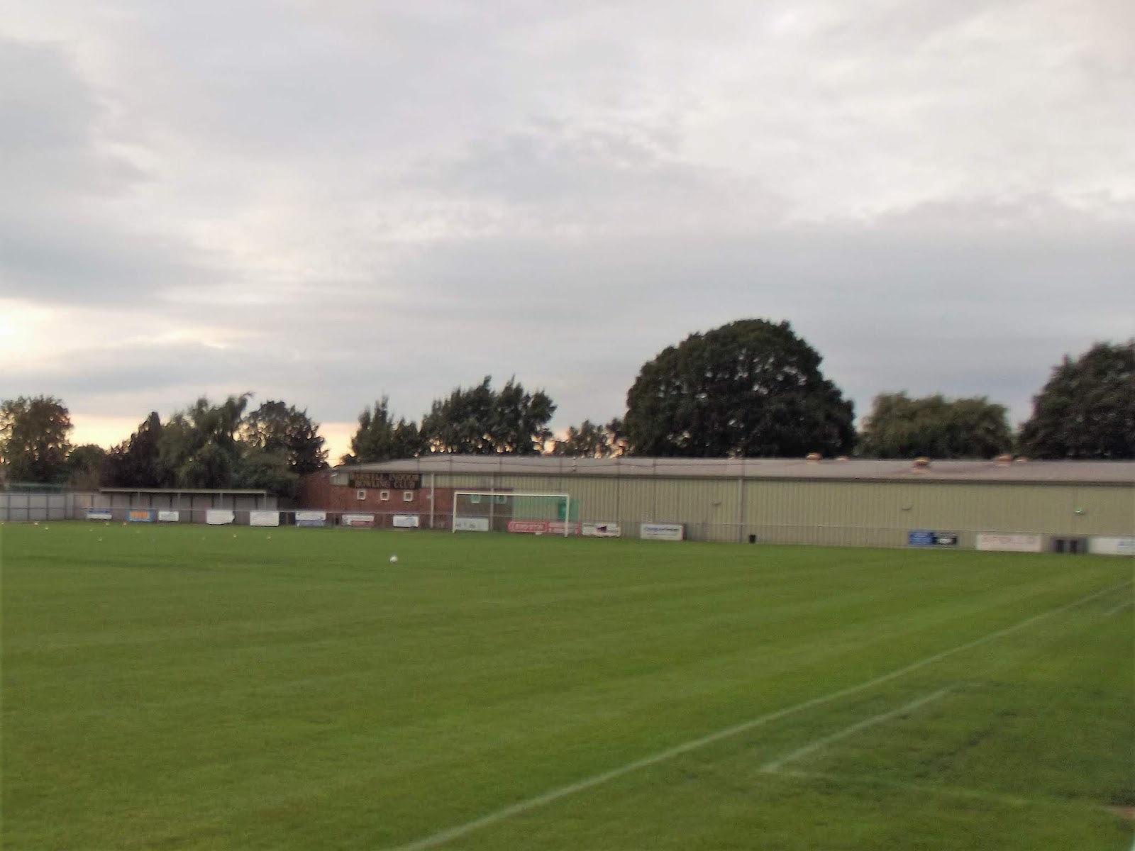The Wycombe Wanderer: Barwell - Kirkby Road Sports Ground
