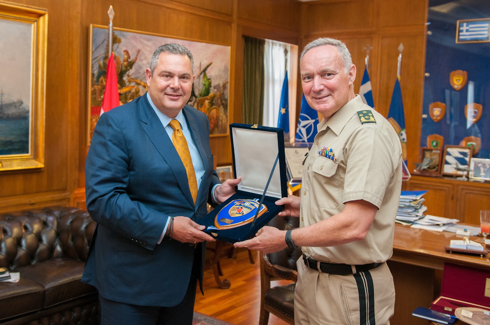 Συνάντηση ΥΕΘΑ Πάνου Καμμένου με τον Αρχηγό του Γενικού Επιτελείου ...