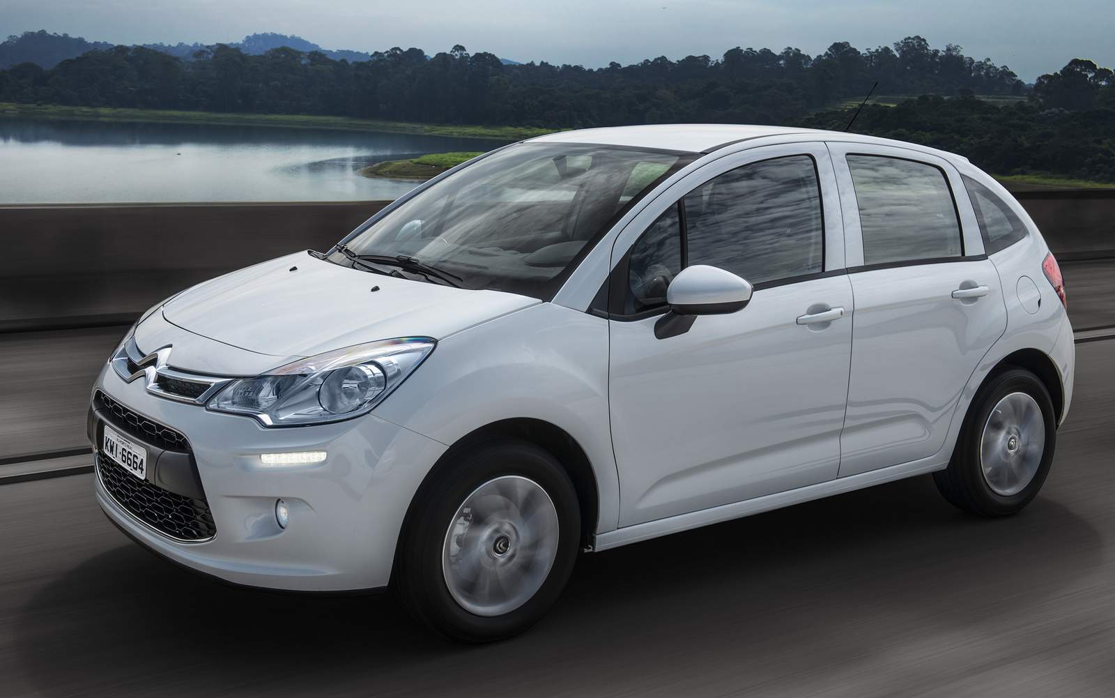 Citroen C3 2017: preços, consumo, fotos e especificações