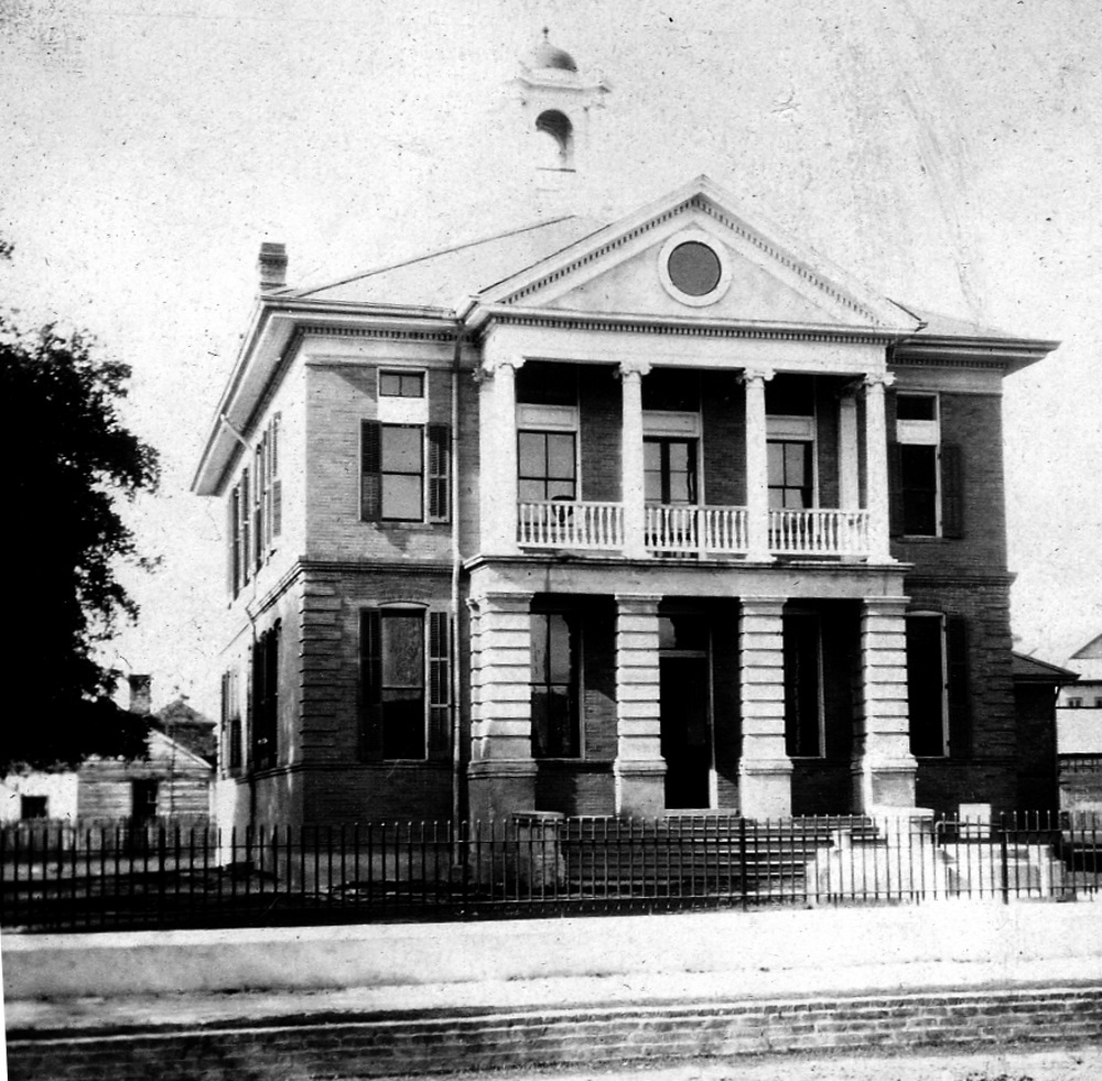 Covington Downtown: Courthouse History