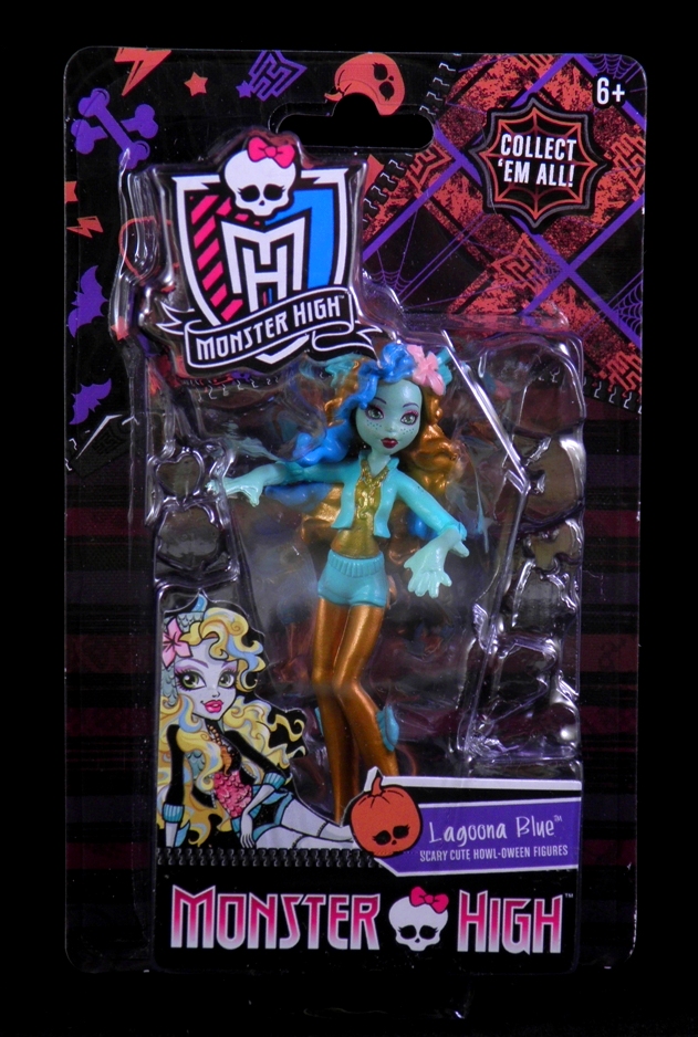 She's Fantastic: Target Exclusive MONSTER HIGH Figurines!