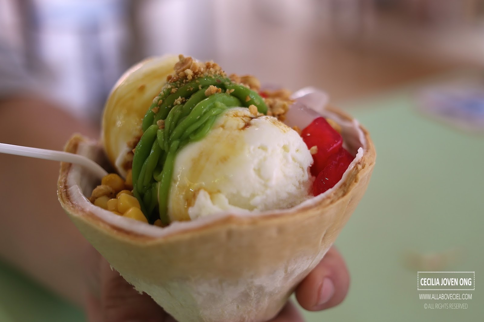ALL ABOUT CEIL: Waan Waan Authentic Thai Coconut Ice Cream in Hawker Centre