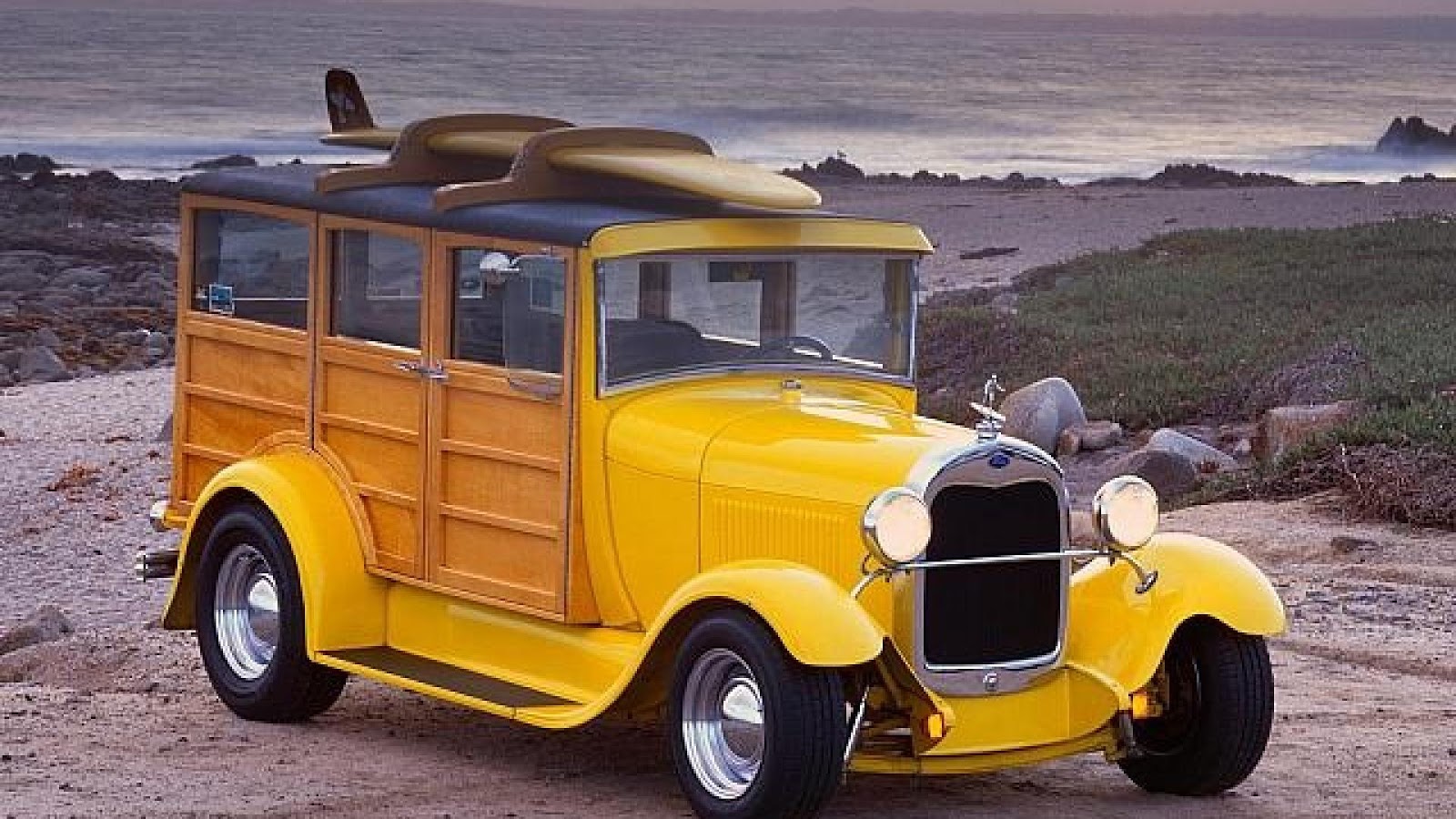 20 of the Coolest Vintage Surf Wagons ~ Vintage Everyday
