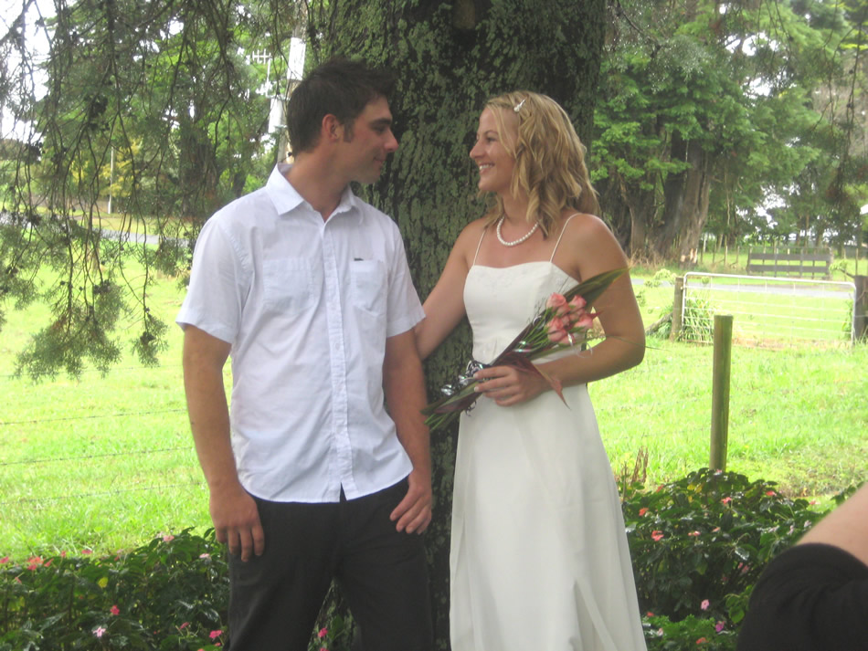 Affair with Flair - Claire Gregson J.P.: Aimee and Darren's Wedding