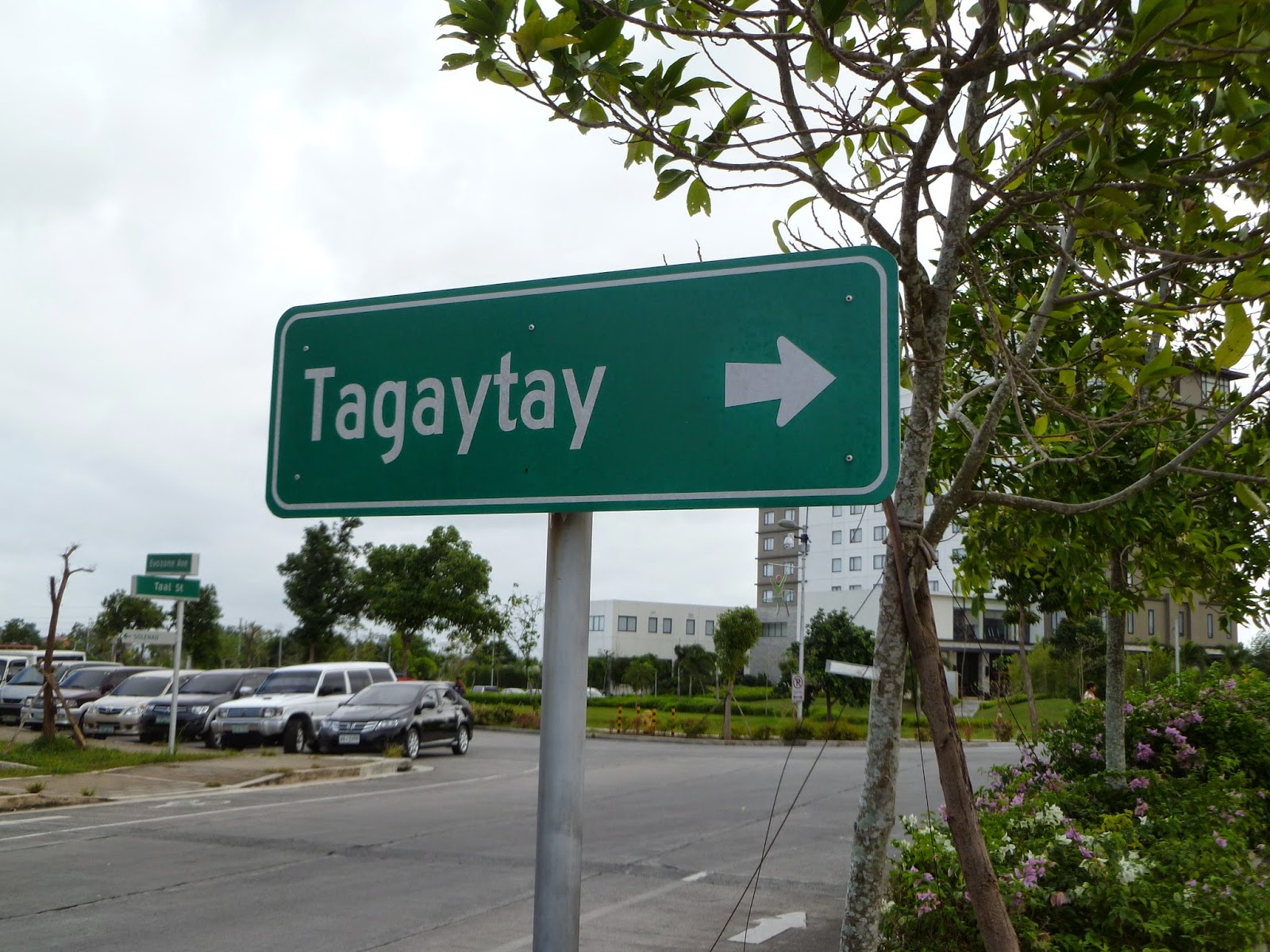 The Pastry Chef's Baking: Philippines Day 2 - Tagaytay