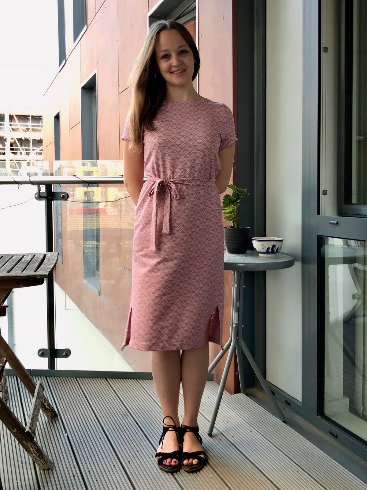 Diary of a Chain Stitcher : Textured Ponte Inari Tee Dress