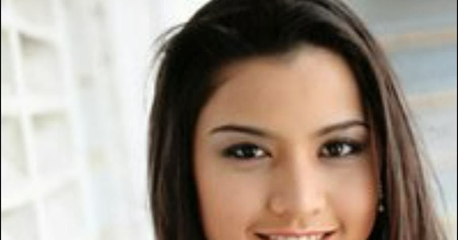 Foto Dan Biodata Lisa Surihani Lengkap Agamanya