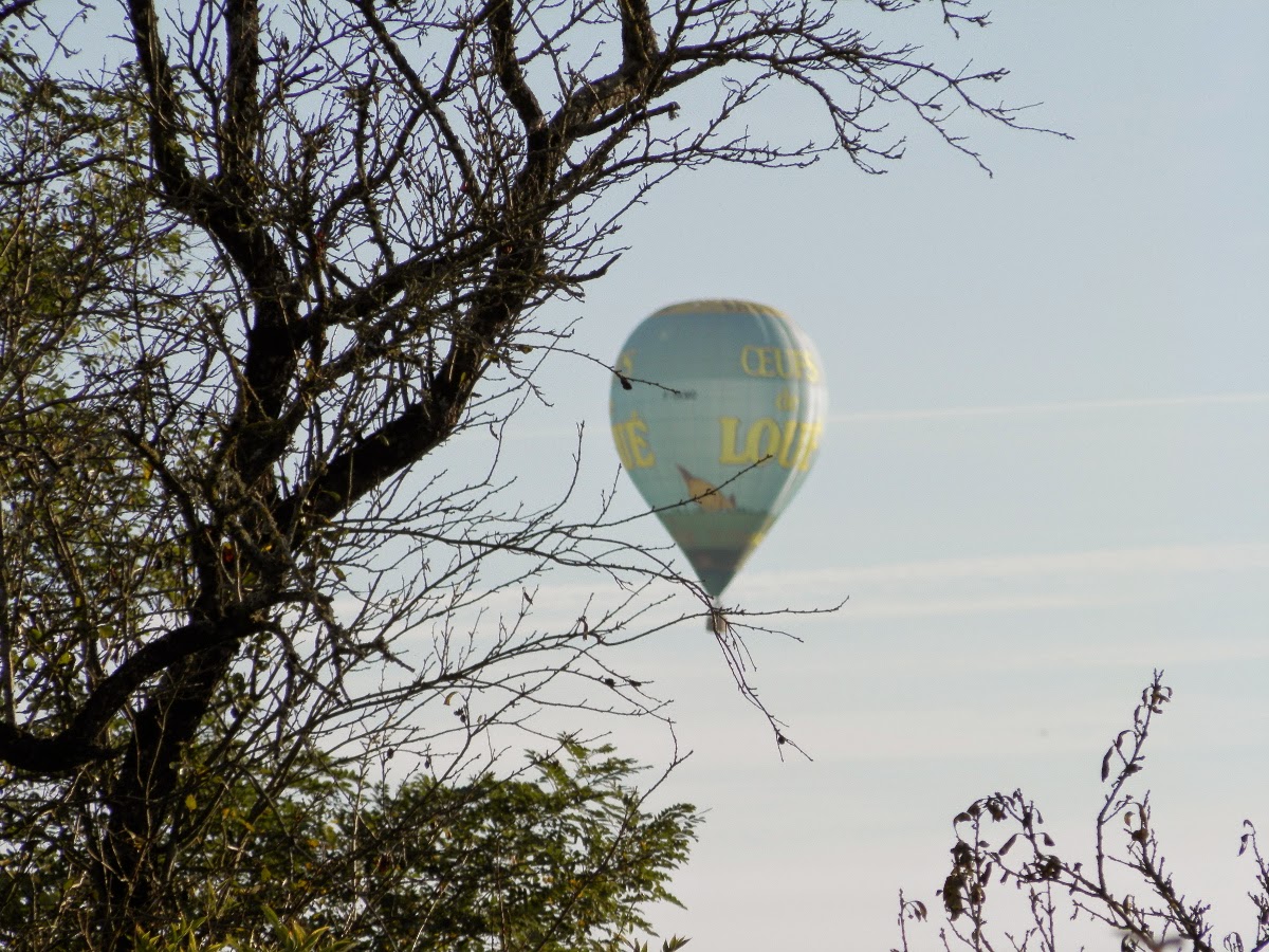 A corner of France: Neun-und-neunzig Luftballons