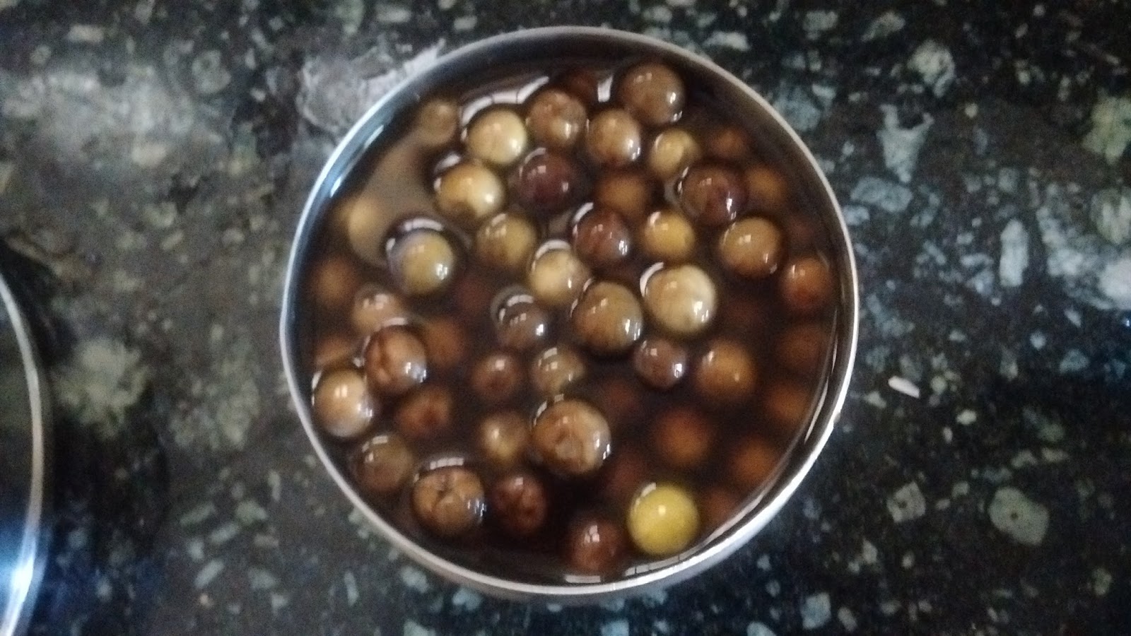 love, fresh air and sunshine: Sundaikkai (Turkey Berry)