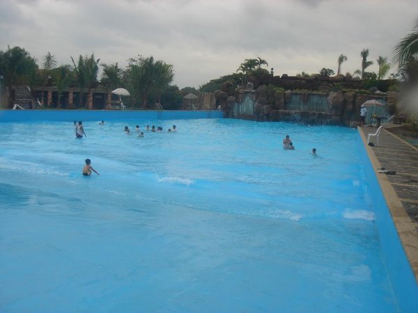 Jaunts and Joints: Fun Overnight at Amana Waterpark