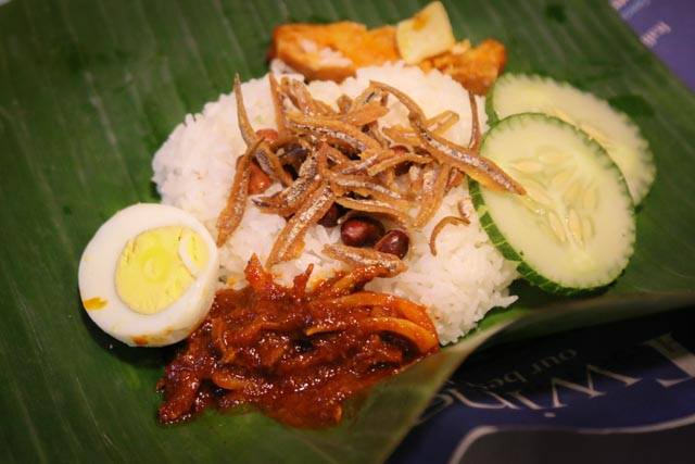 Using the Rice Cooker to make Nasi Lemak Rice - The Food Canon