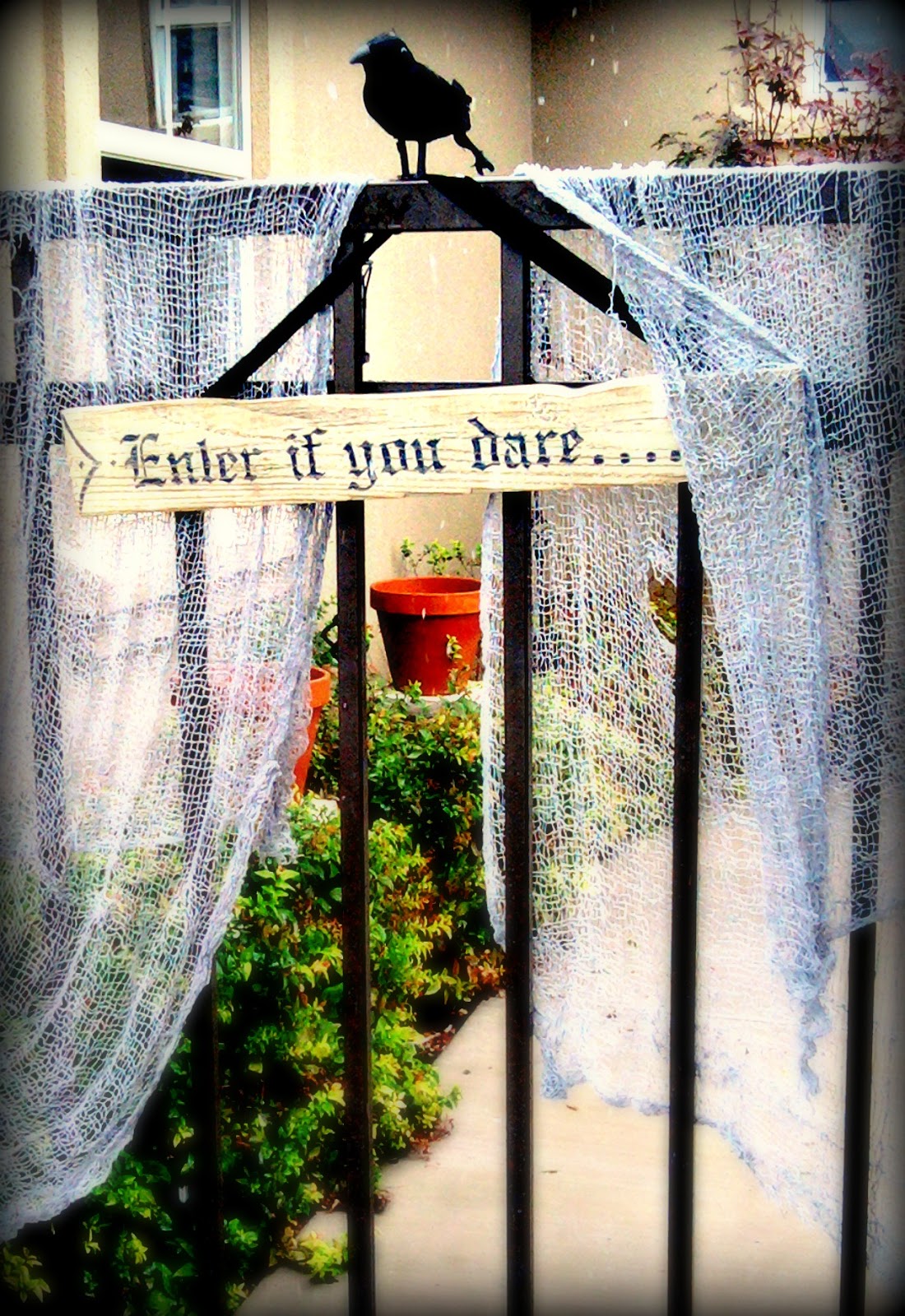 Sagebrush Ridge: Halloween Entry Gate