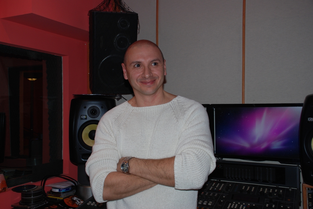 AOR Night Drive: TONY SOLO (ex Sangre Azul's vocals) - Las Fases de la Luna