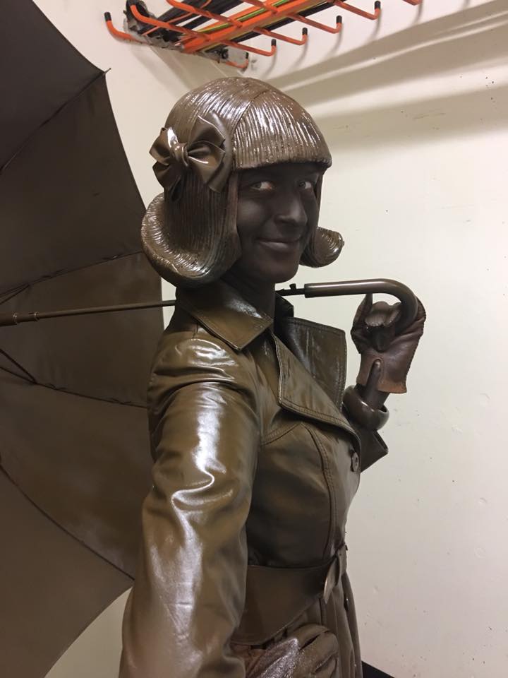 Roving Performers Australia: Chocolate Human Statue