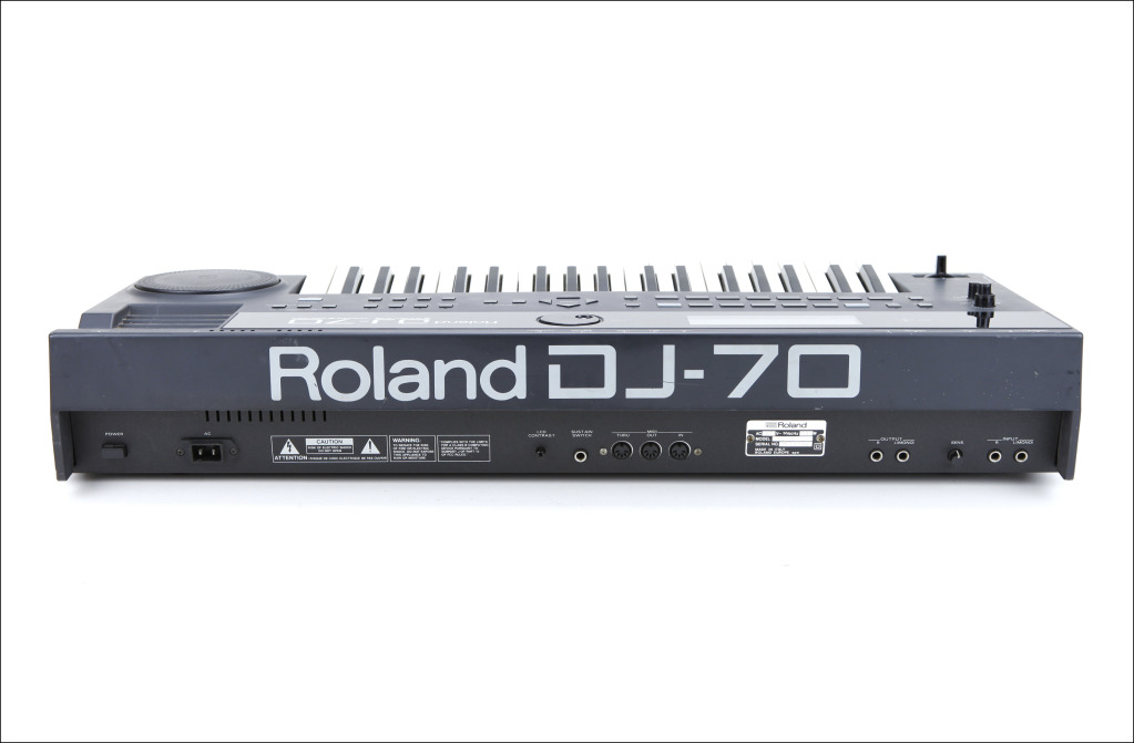 MATRIXSYNTH: Roland DJ-70 Sampling Keyboard SN ZE21746