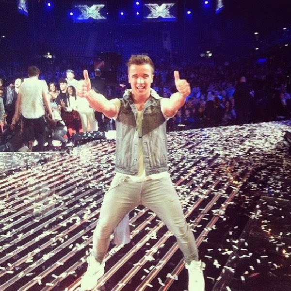 HOMEM RG: Sam Callahan do The X Factor em fotos e vídeos