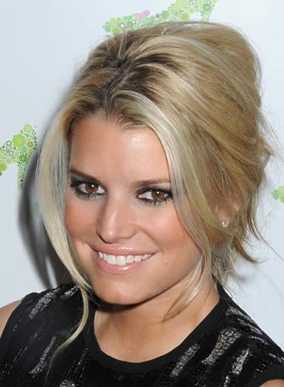 Jessica Simpson hairstyle Photos Gallery - Celebrity Hairstyle