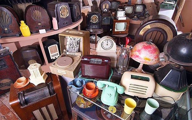 1909: The Creation of Synthetic Plastic - History Hit