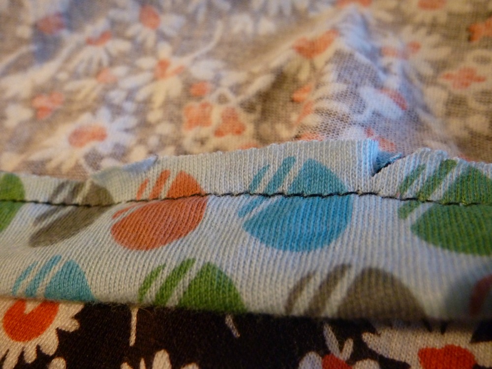 110 Creations: Knit Finishes Part Five: French Binding