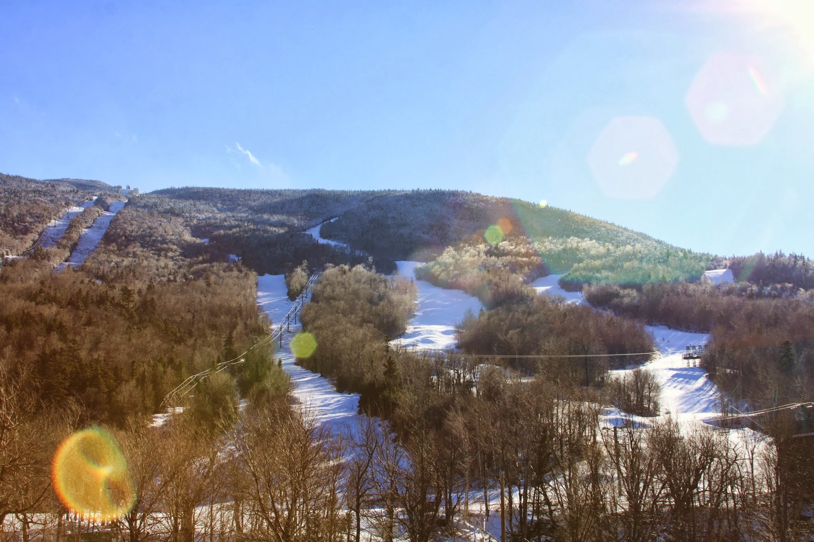 The Presidential Trail - The Scenic Turnout through Pinkham's Notch