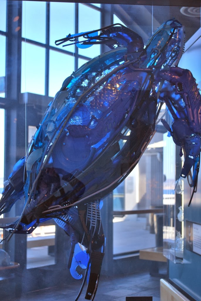 Seni Perahu Kertas: Contoh-Contoh dan Idea Arca Binaan Daripada Botol ...