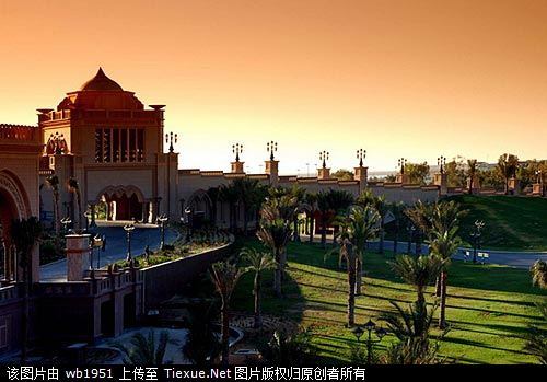 topworth: The First Eight-Star Hotel Of the World