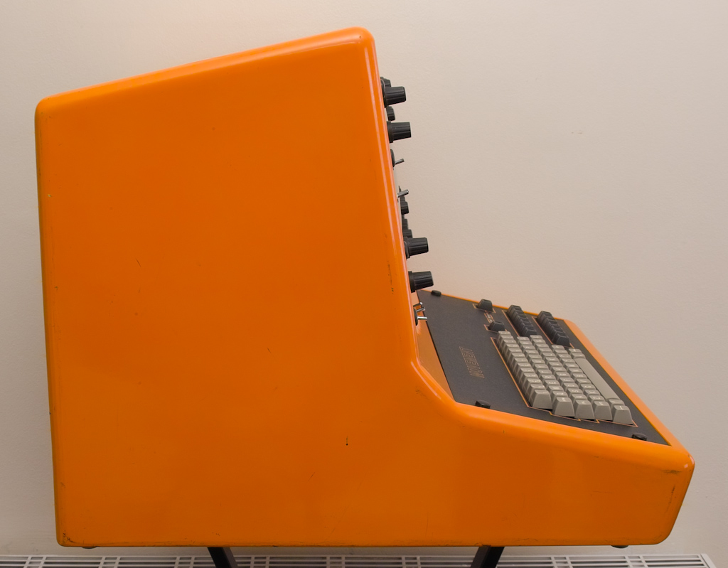 MATRIXSYNTH: Movement MCS Percussion Computer MK2 (Drum Machine) for ...