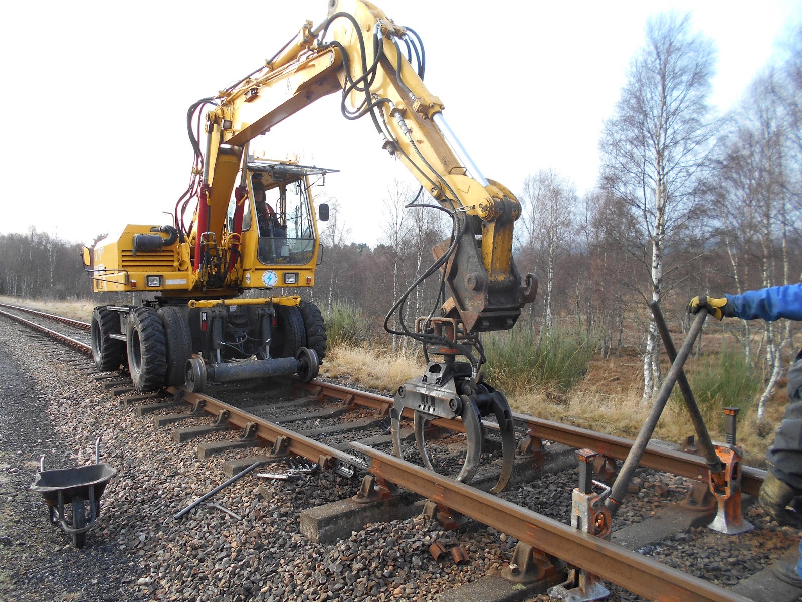 On Track at the Strathspey Railway: Concrete sleeper replacement near ...