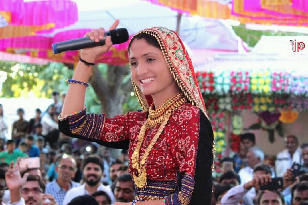 Geeta Rabari New Photos | HD Photos - HD Wallpaper