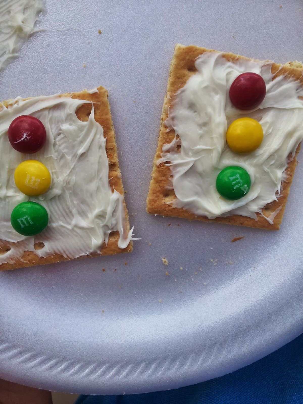 School Happenings: Stop Light Snack And Police Officer Unit